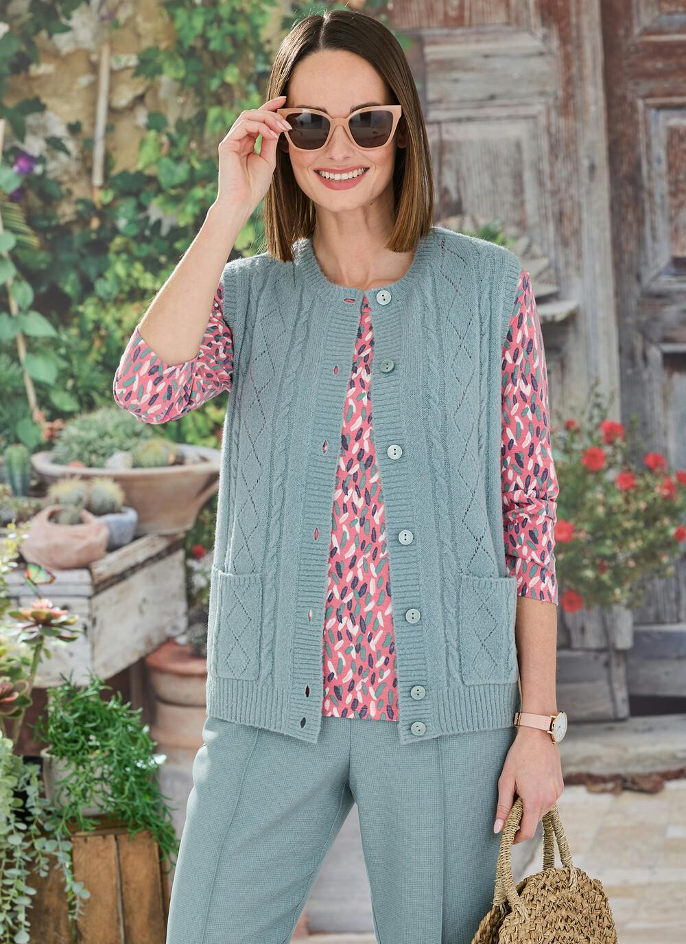 Crew Neck Waistcoat | EWM