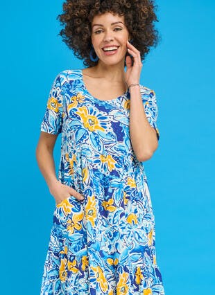 Sale | Men's & Women's | The Edinburgh Woollen Mill | EWM