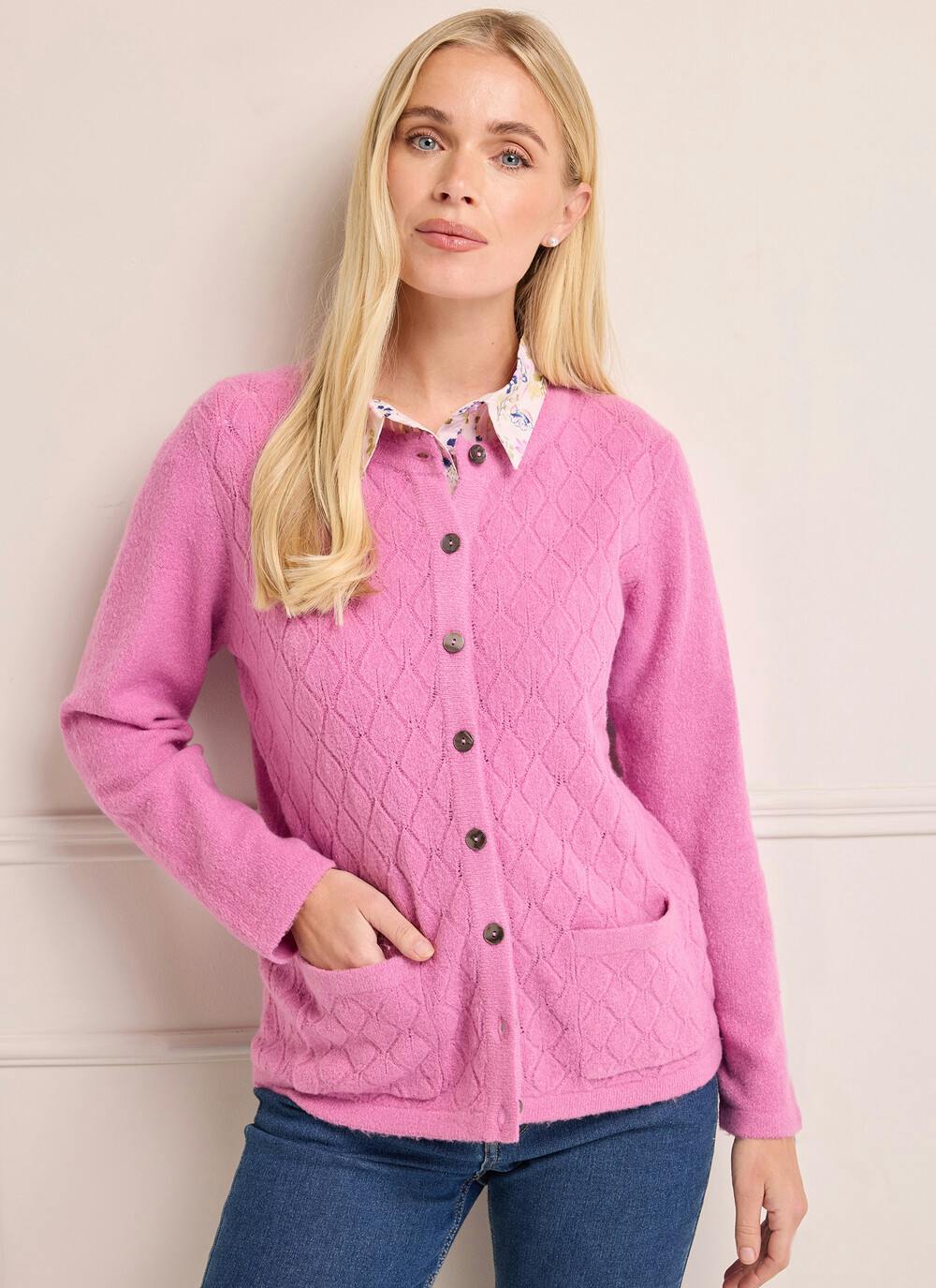 Diamond Cable Knit Round Neck Cardigan | EWM