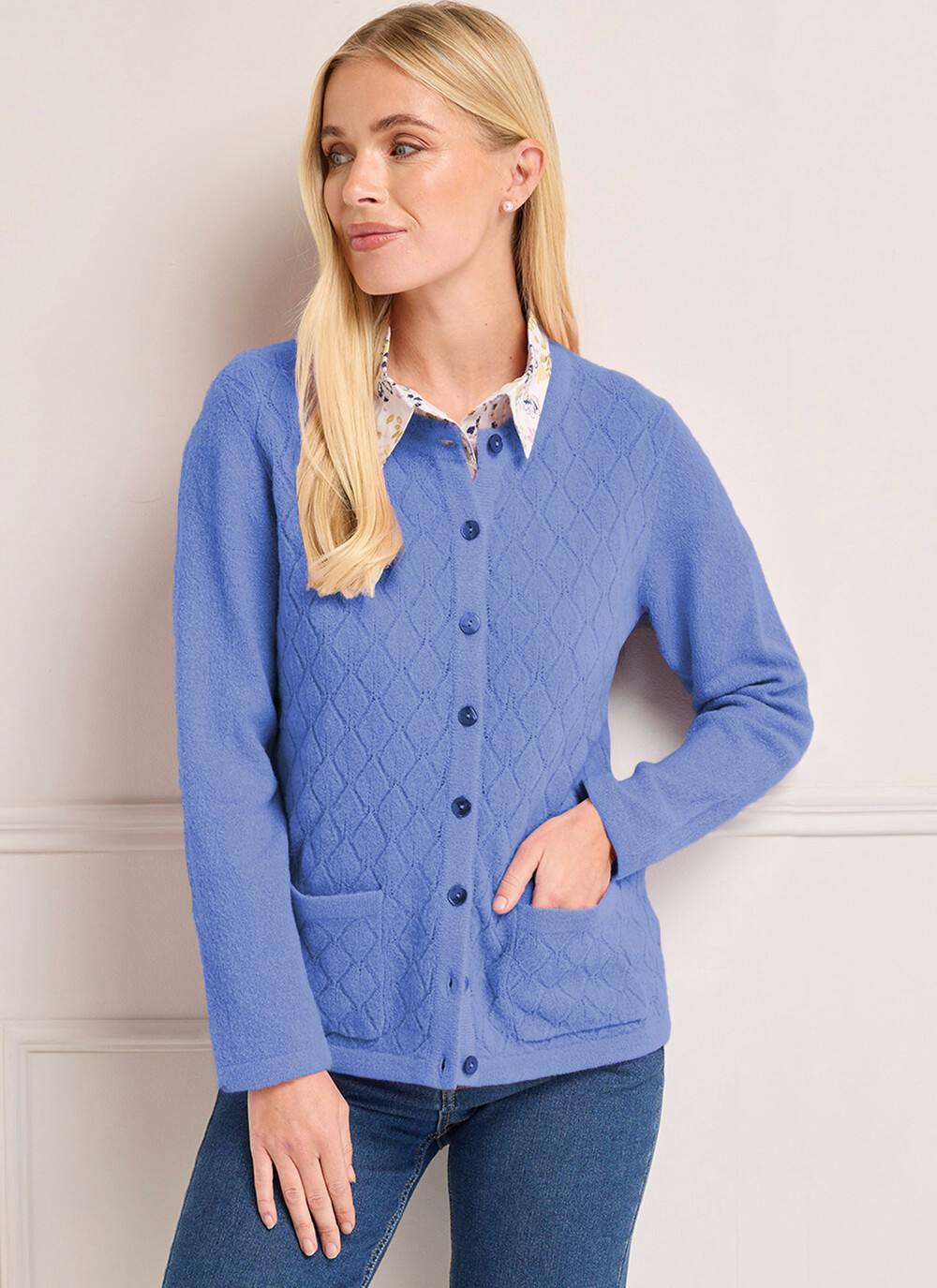 Diamond Cable Knit Round Neck Cardigan | EWM