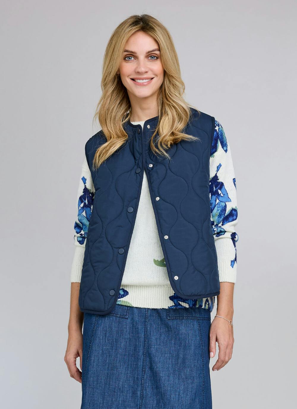 Smooth Touch Quilted Padded Gilet | EWM
